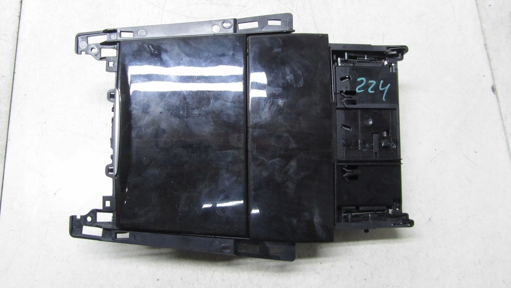 MERCEDES W212 LIFT POPIELNICZKA SCHOWEK A2126809950 - 14992765797 ...