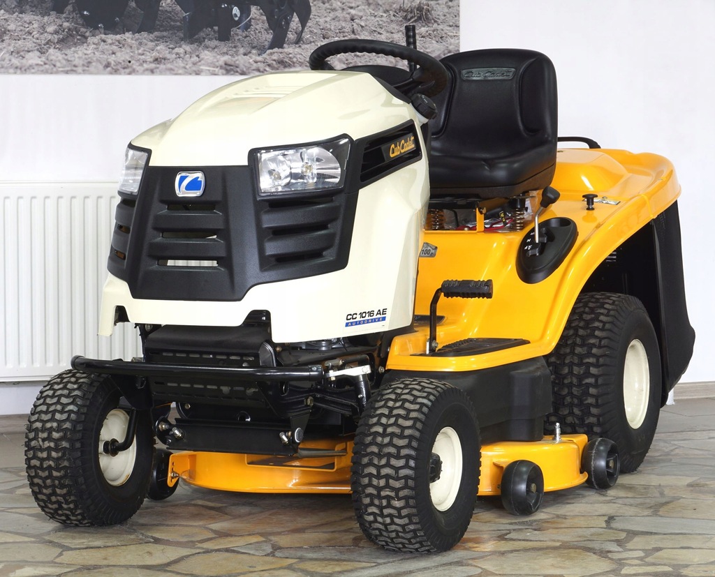 TRAKTOREK OGRODOWY KOSIARKA MTD Cub-Cadet 1016 AE - 8284603570 ...