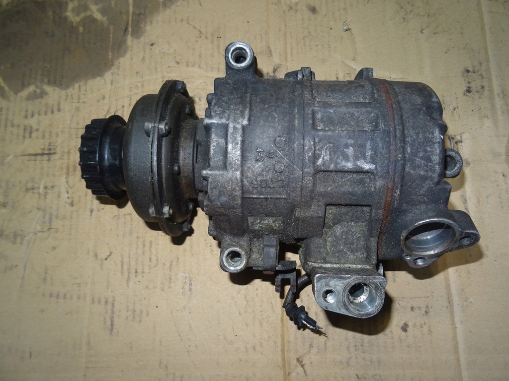 SPRĘŻARKA KLIMATYZACJI VW T5 2.5TDI 7H0820805E - 13130186846 ...