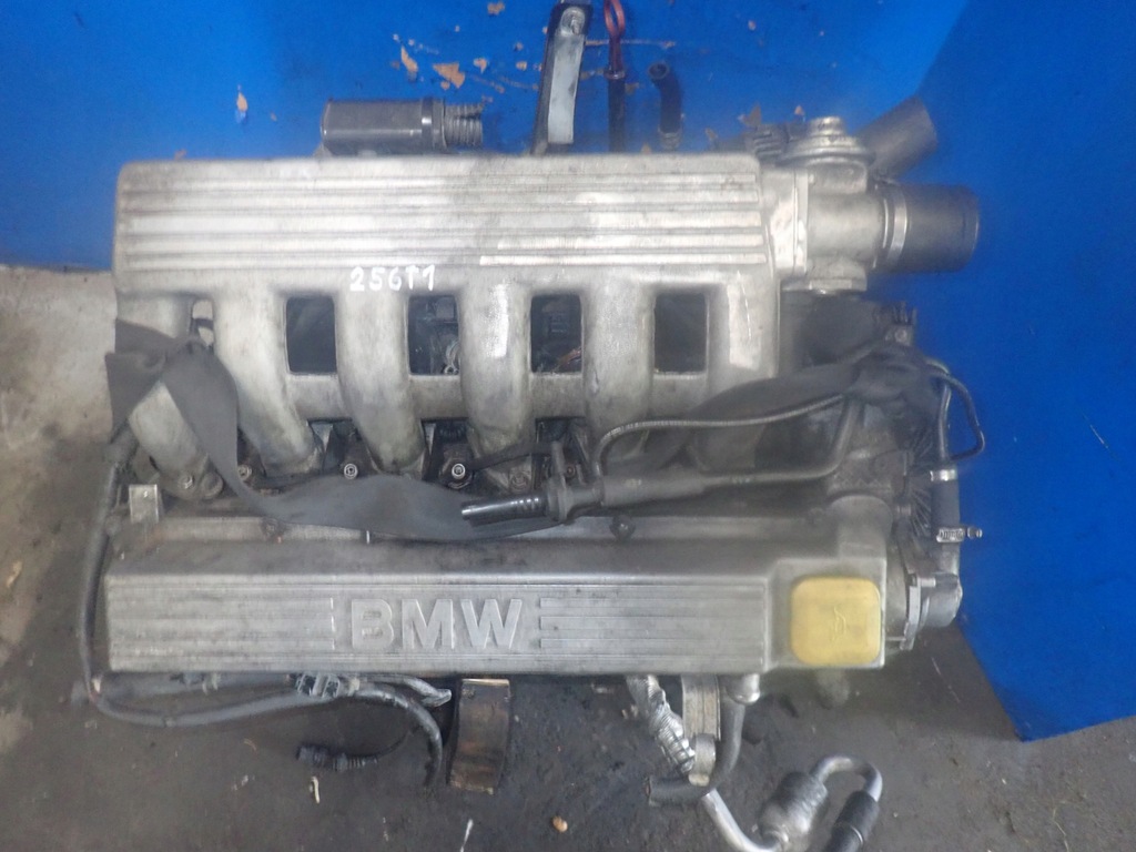 SILNIK KOMPLETNY BMW E34 E36 E39 2.5 TDS 256T1 - 7453806257 - oficjalne archiwum Allegro