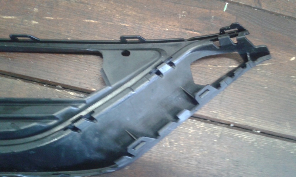 KRATKA ZDERZAKA VW PASSAT B8 R-LINE 3G0853665E - 8566690863 - oficjalne archiwum Allegro