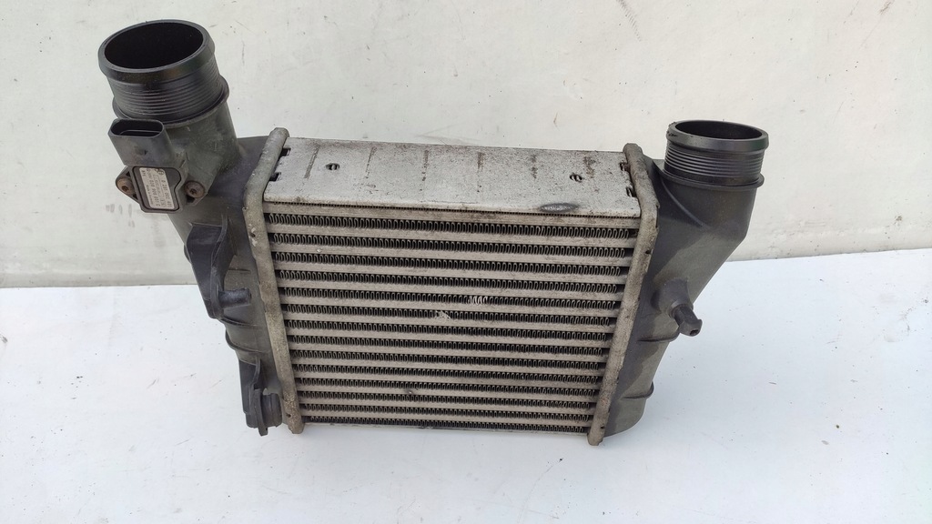AUDI A4 B7 2.0 TDI INTERCOOLER CHŁODNICA - 11293773321 - oficjalne ...