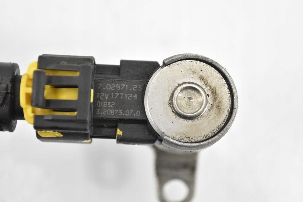 A ZAWÓR CIŚNIENIA PALIWA 70297123 1.6D RENEGADE 14 - 8695726383 ...