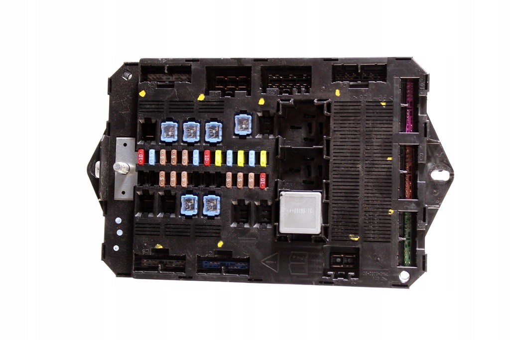 SKRZYNKA BEZPIECZNIKÓW MODUŁ BSI JAGUAR XF 08r - 13680375161 ...