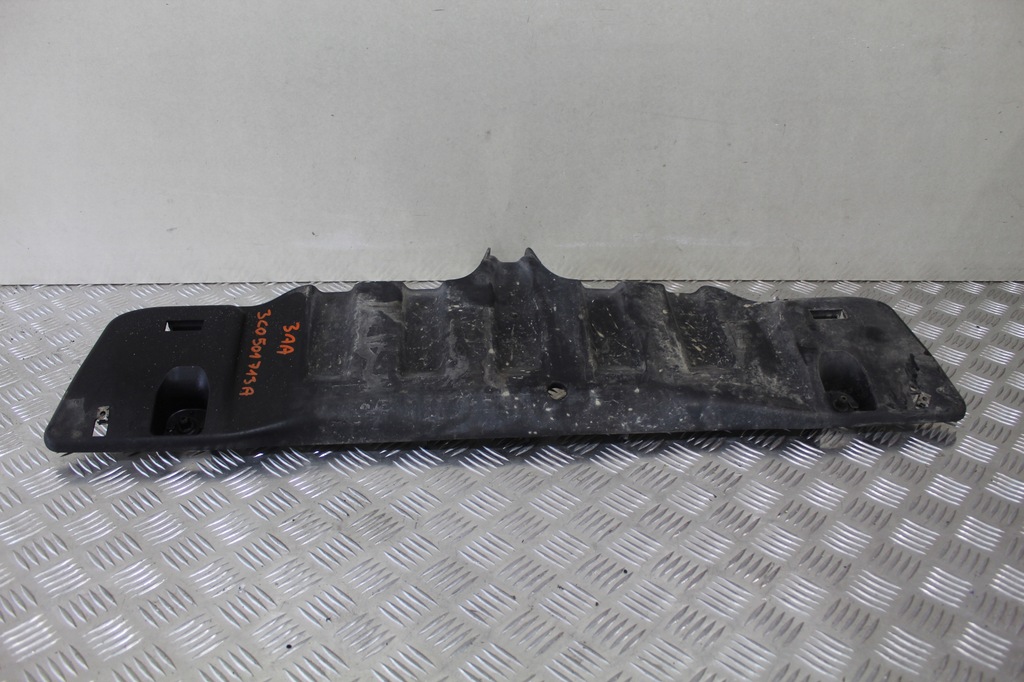 OSŁONA PODWOZIA VW PASSAT B7 3AA 3C0501713A - 9526535967 - oficjalne ...