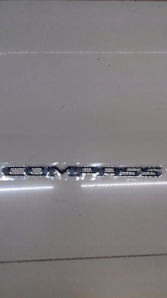 JEEP COMPASS EMBLEMAT NAPIS - 16677824105 - oficjalne archiwum Allegro