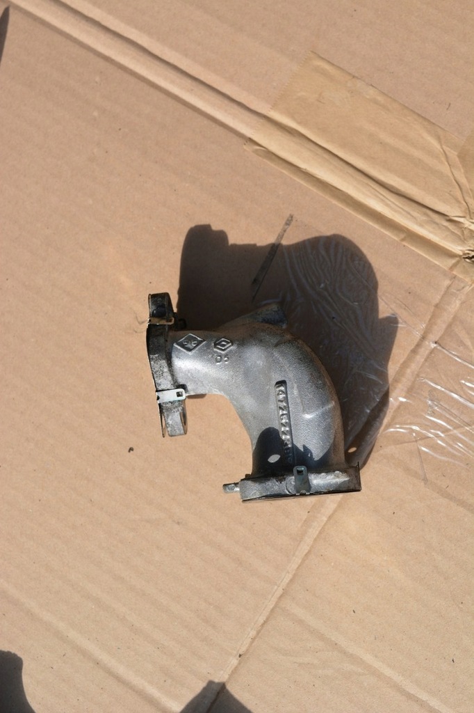 KROCIEC EGR RENAULT TRAFIC III VIVARO 1.6 DCI R9M - 11758987827 ...