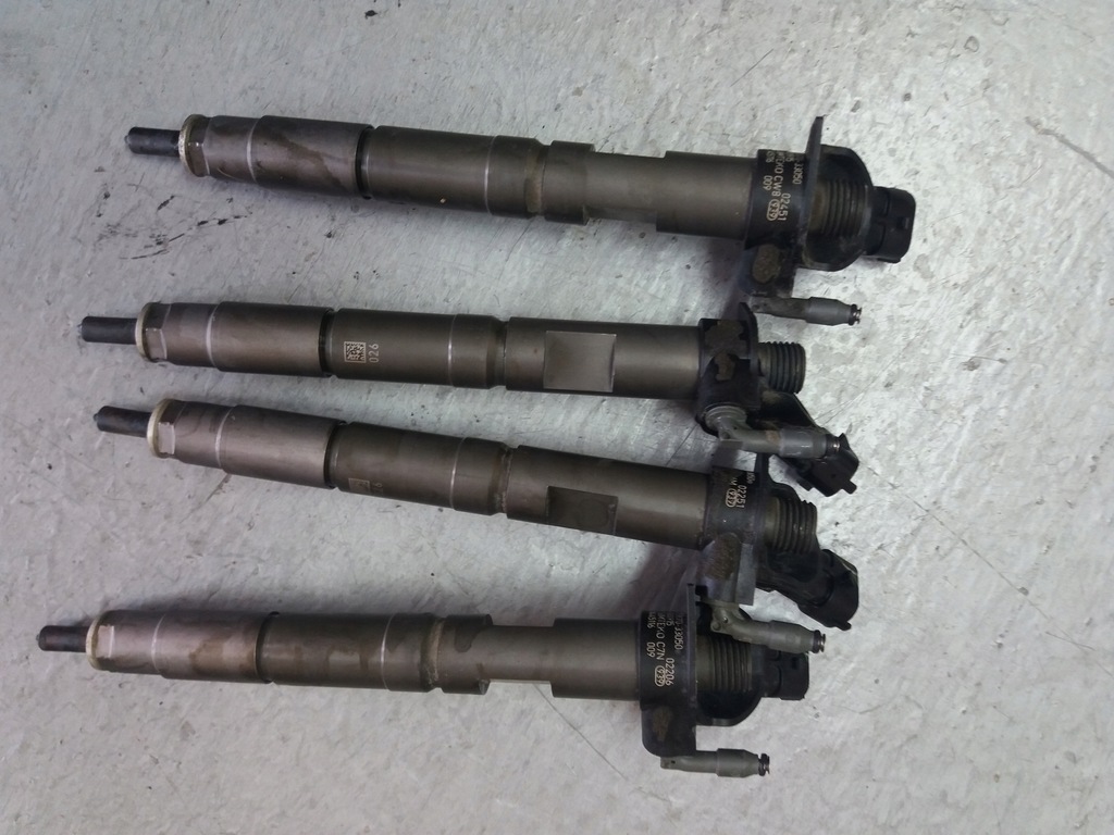 Wtryski Wtryskiwacze Toyota Yaris II D4D 09- Lift - 7562749363 ...