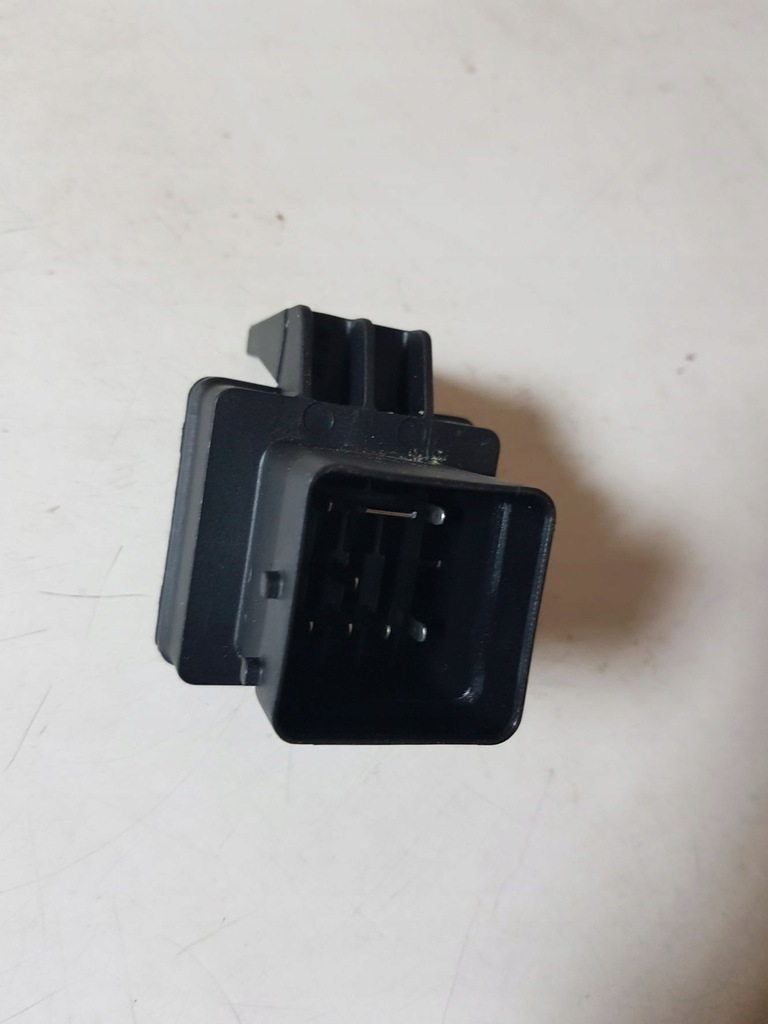 PRZEKAŹNIK ŚWIEC ŻAROWYCH REANULT - 13401628448 - oficjalne archiwum ...