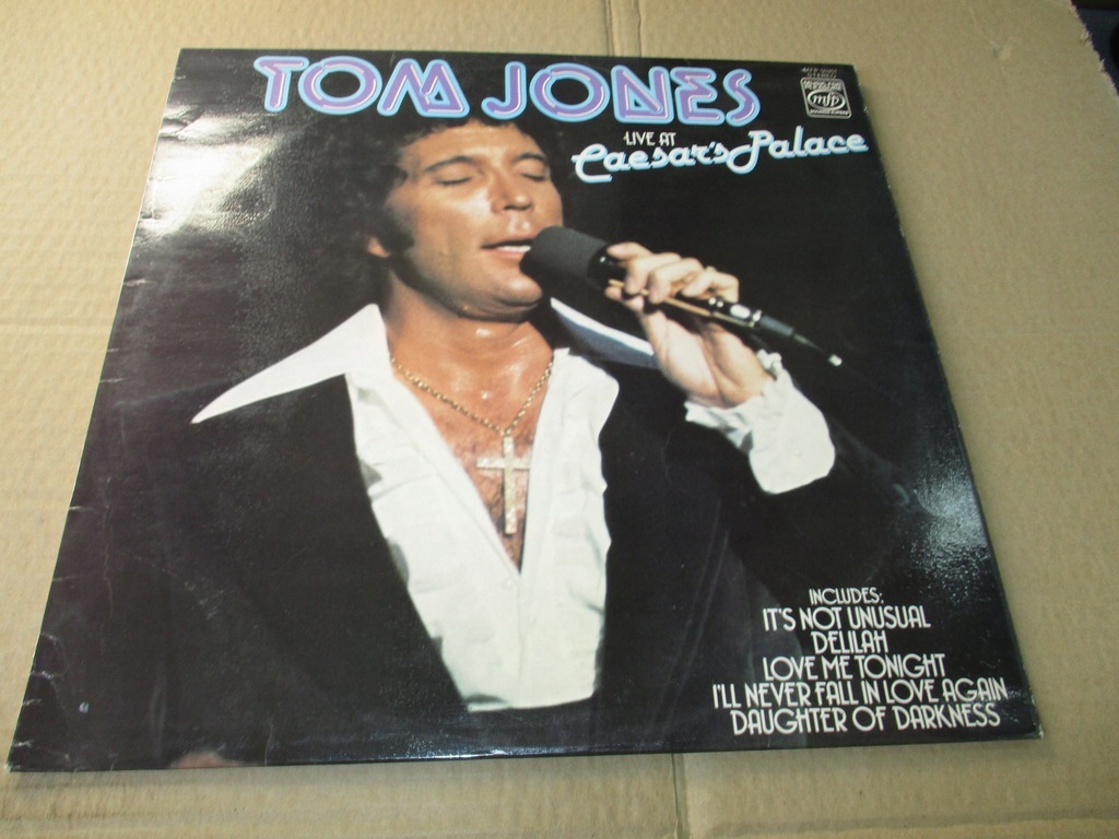TOM JONES LIVE AT CAESAR'S PALACE LP 1971 UK - 12488573310 - oficjalne ...