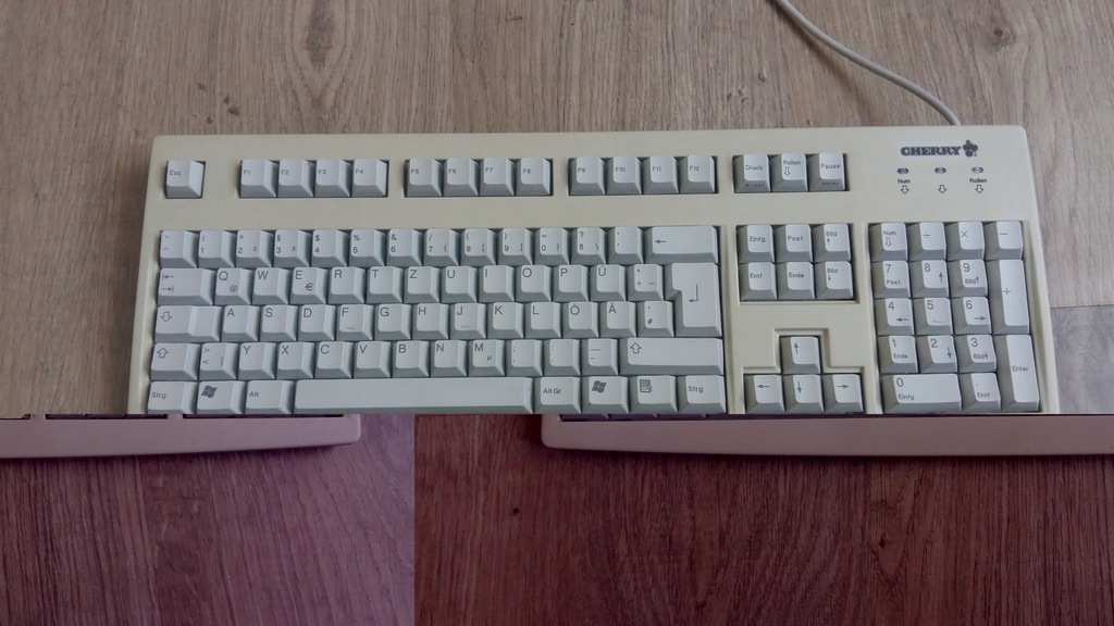 Klawiatura Cherry RS 6000 M Retro PS2 - 10827645278 - oficjalne ...