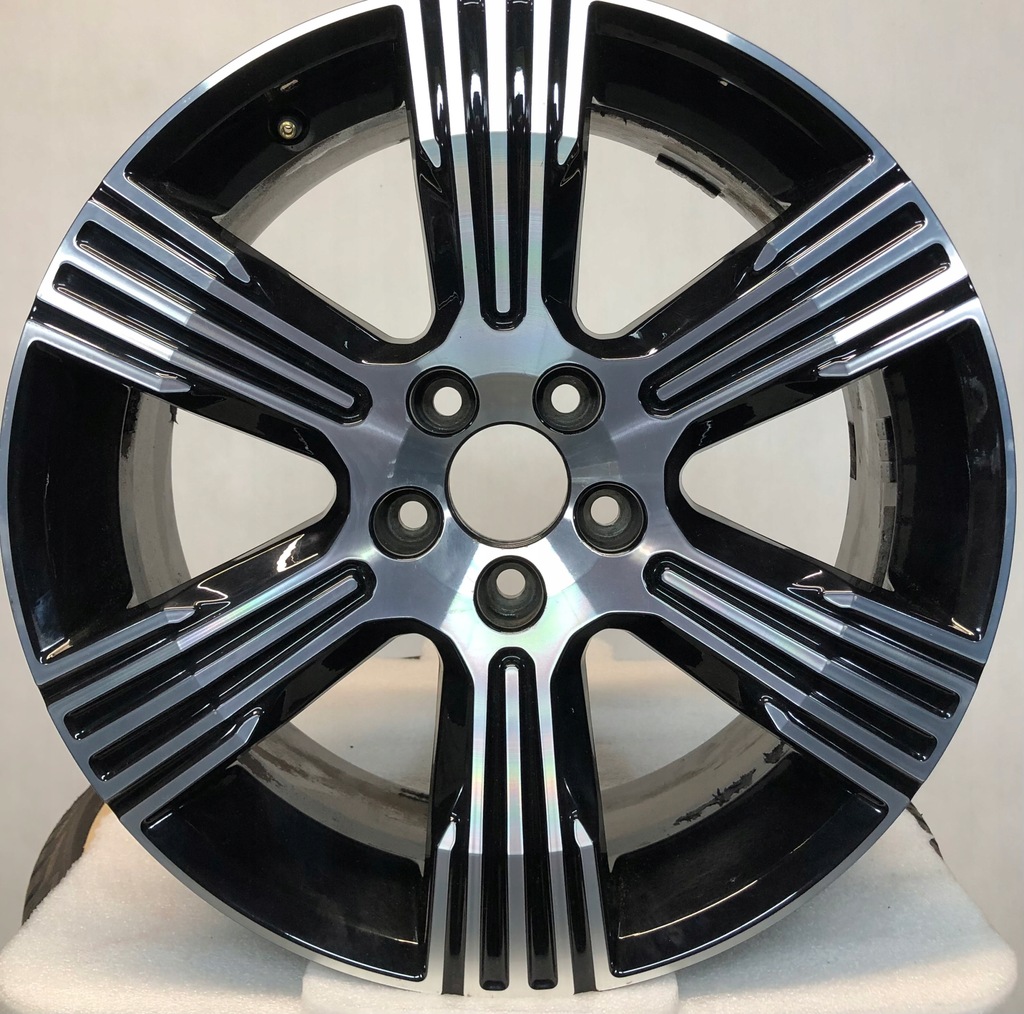 FELGA 18 5x108 ET50 VOLVO XC40 31471552 - 12670498990 - oficjalne ...