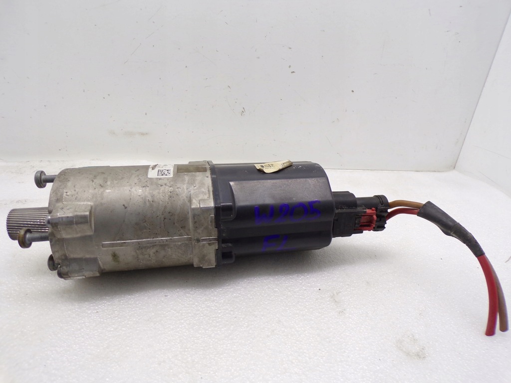 SILNIK SILNICZEK WSPOMAGANIA MERCEDES W205 LIFT FV - 13417967522 ...