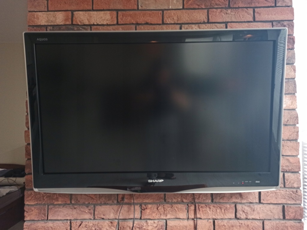 Telewizor Sharp Aquos 42" - 13314314958 - oficjalne archiwum Allegro