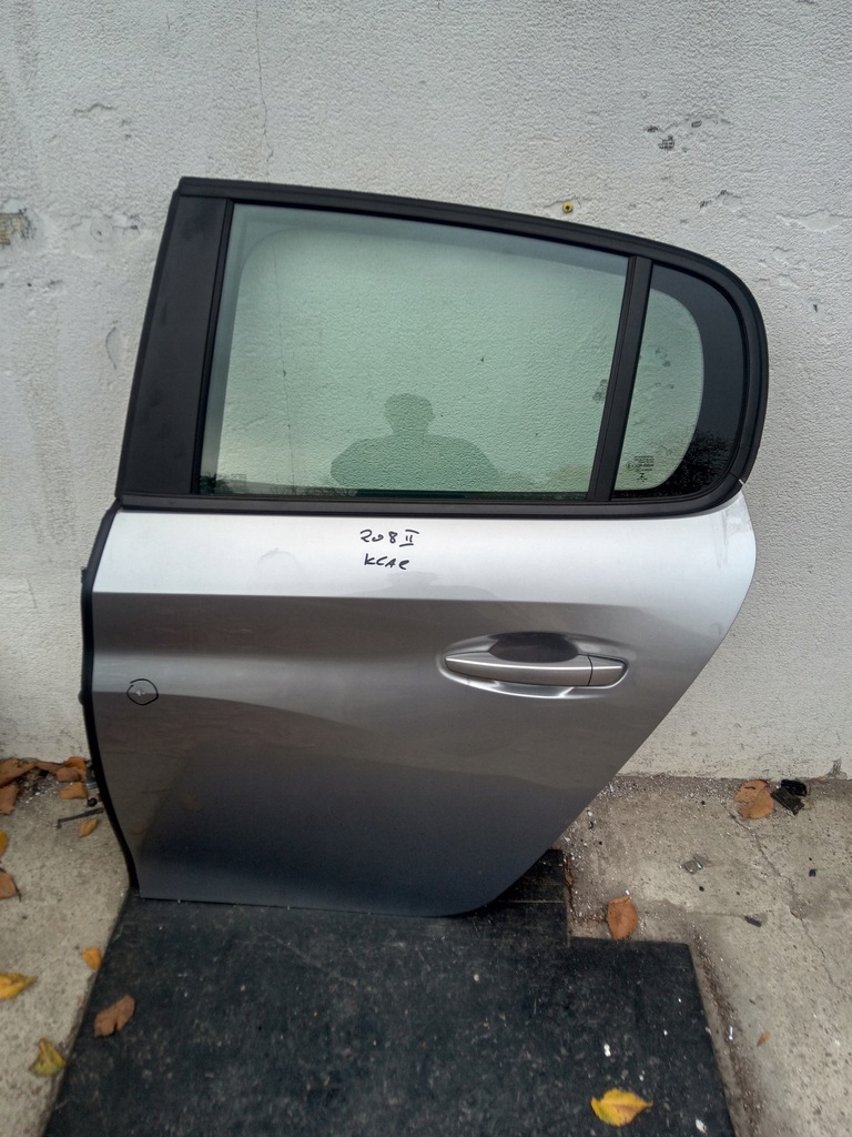 PEUGEOT 208 II DRZWI LEWE TYLNE - 12817928692 - oficjalne archiwum Allegro