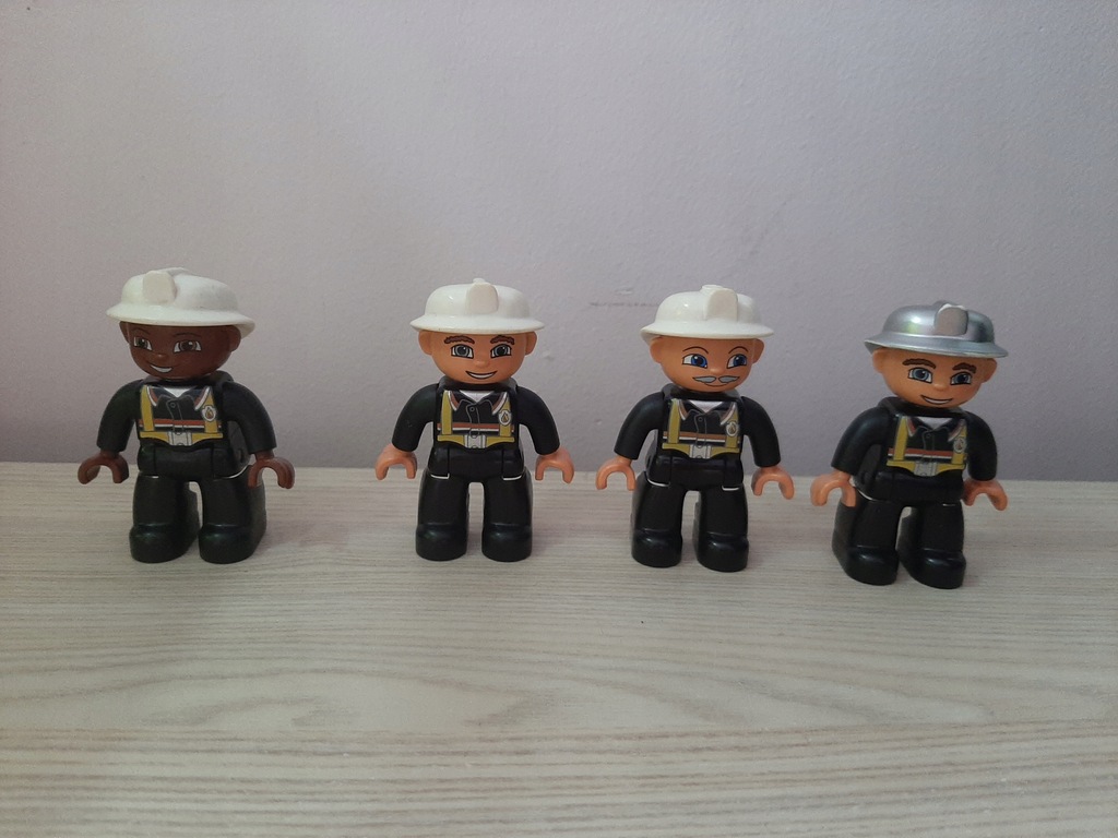 LEGO DUPLO figurka TATA PAN STRAŻAK 1sztuka bdb - 7905519734 ...