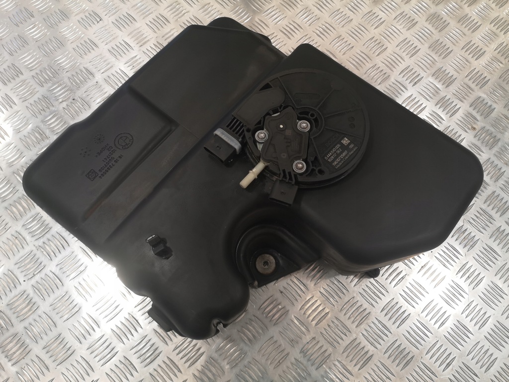 ZBIORNIK POMPA ADBLUE SCR BMW F07 F10 F11 LCI LIFT - 12200829043 ...