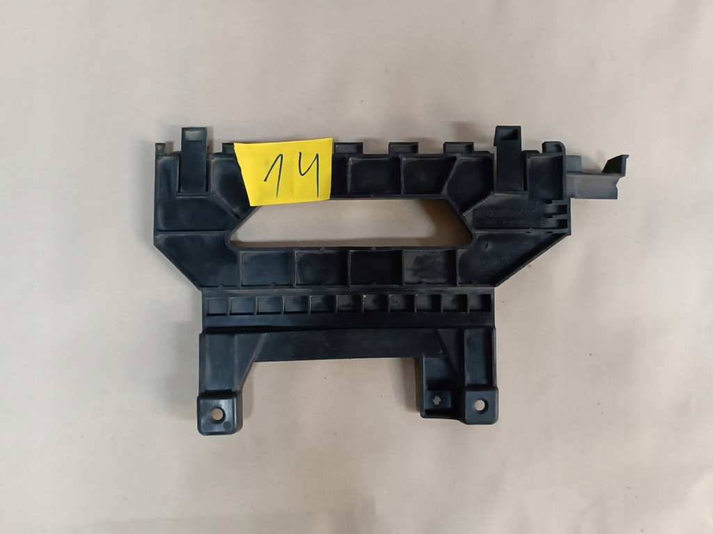 MASERATI GHIBLI 2013 obudowa akumulatora 670031014 - 13348267281 ...