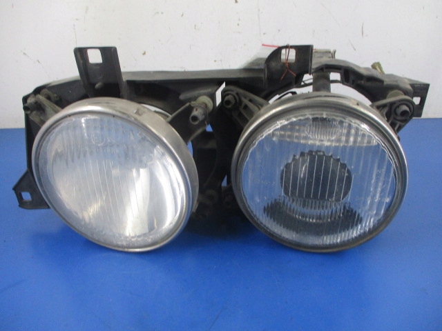 BMW 5 E34 LAMPA REFLEKTOR LEWY ORYGINAŁ HELLA - 12901712316 - oficjalne ...