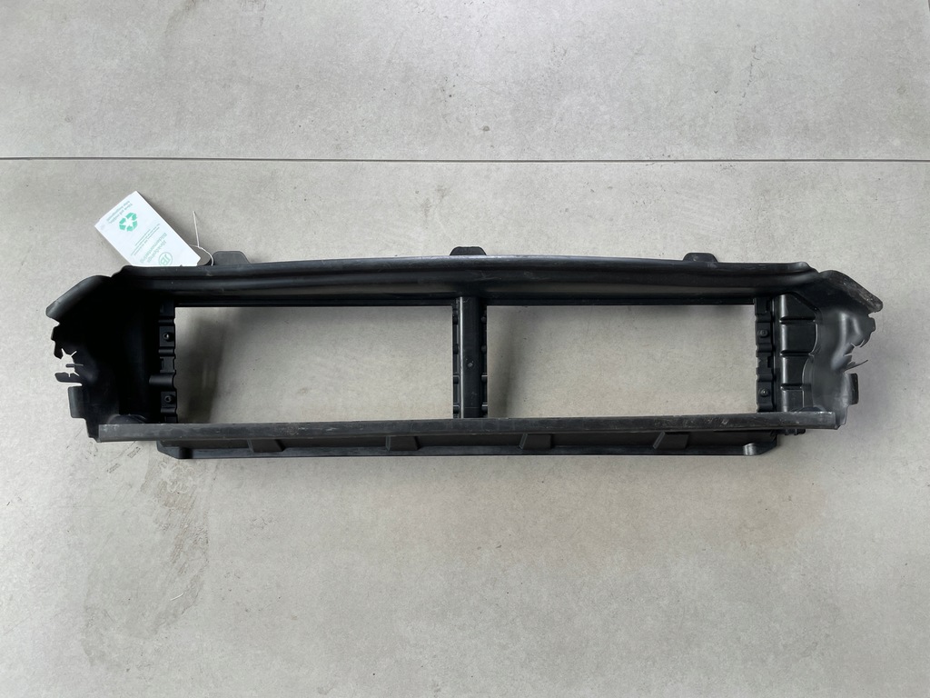 VOLVO V60 S60 III Kierownica powietrza Dół - 13838611860 - oficjalne ...