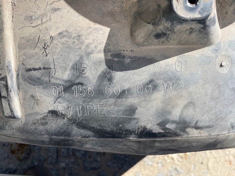 MERCEDES GLA 156 AMG NADKOLE PRZEDNIE LEWE ORYGINAŁ - 14522566289 ...