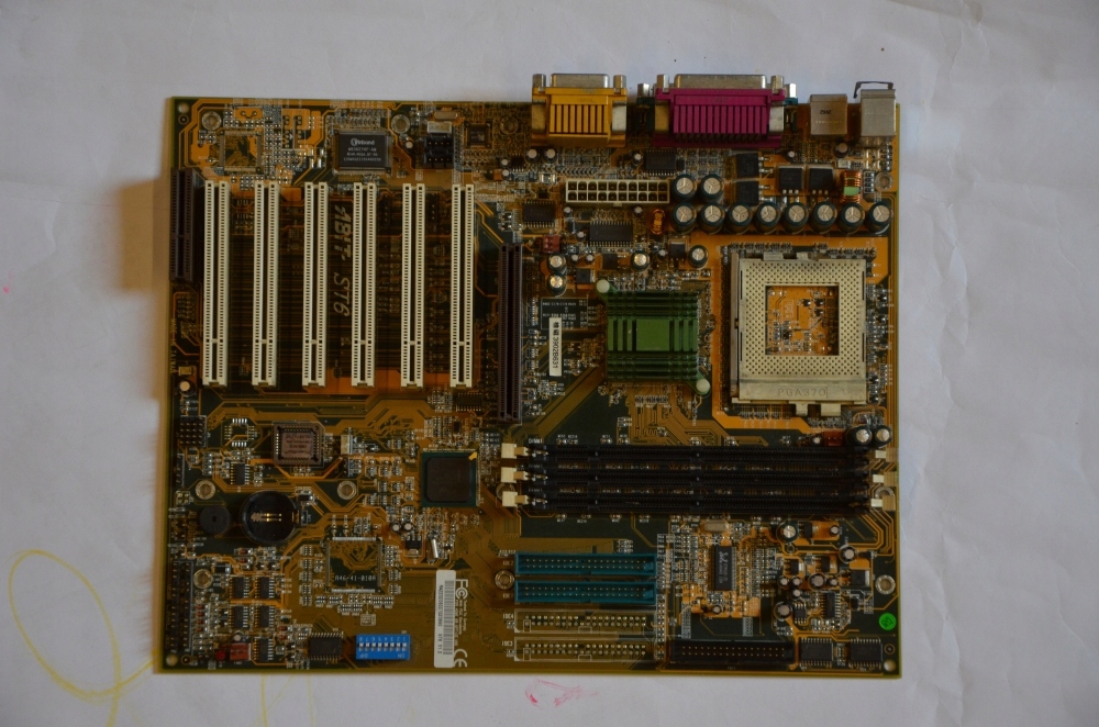 Abit ST6 Socket 370 Intel 815 Pentium III Celeron - 7862846716 - oficjalne archiwum Allegro