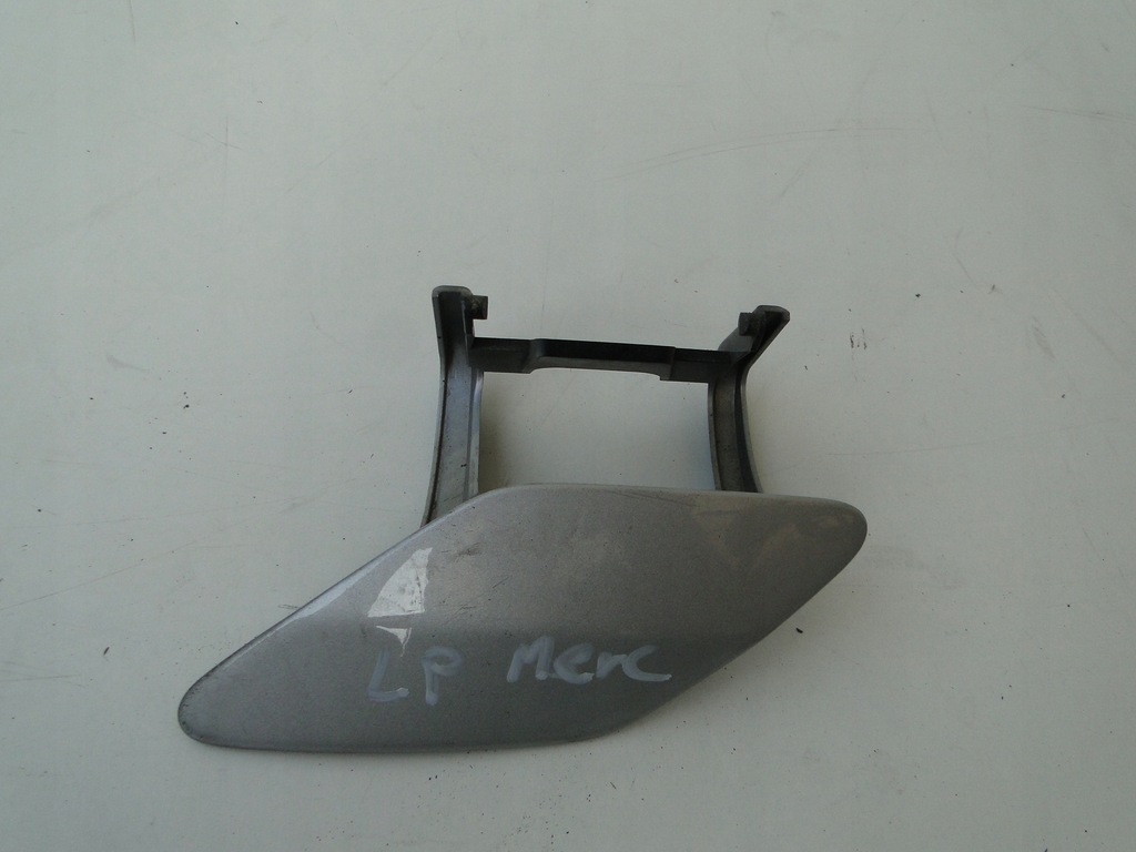 MERCEDES W246 11-18 ZAŚLEPKA SPRYSKIWACZA LEWA LEWY PRZÓD A2468850822 ...
