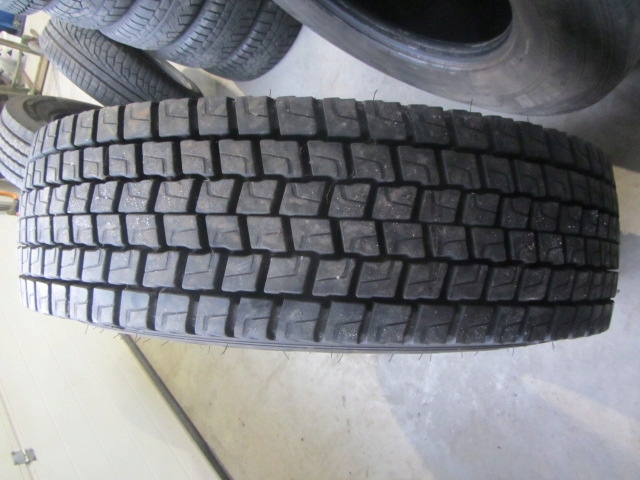 OPONA PIRELLI AMARANTO TH88 315/80/22,5 - 11871165853 - oficjalne ...