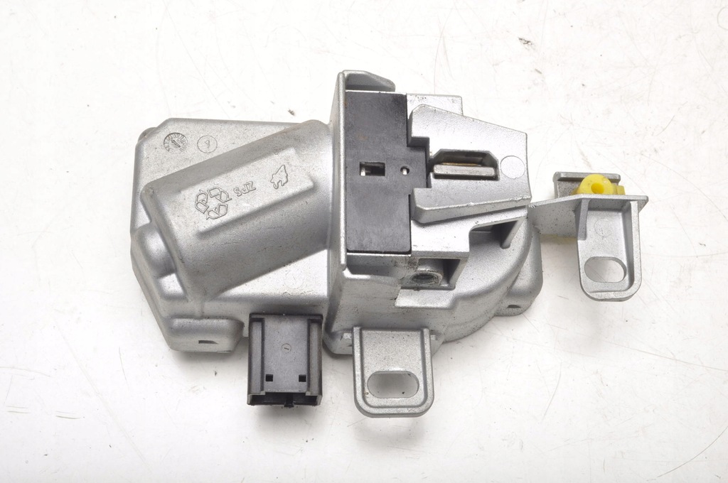 VOLVO C30 S40 C70 V50 BLOKADA KIEROWNICY 30776153 - 12693658120 ...