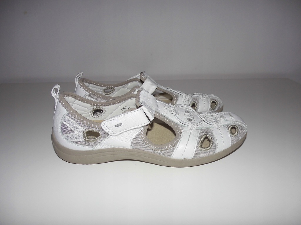 CLARKS_GISELLE_SANDAŁY DAMSKIE_SKÓRA_NOWE_37 - 14016904111 - oficjalne archiwum Allegro