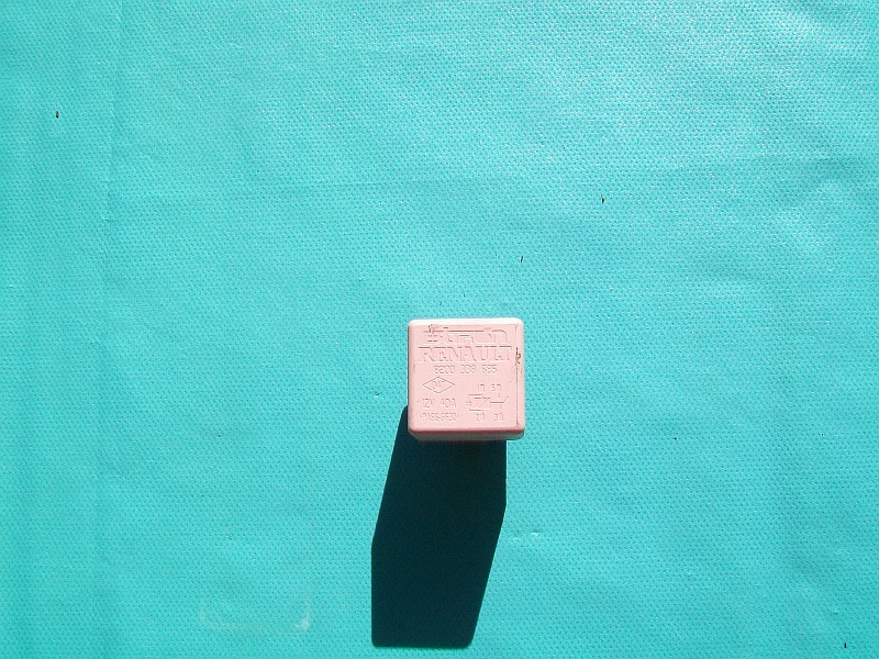 RENAULT MEGANE 2 SCENIC II PRZEKAŹNIK 8200338695 - 6736118678 ...