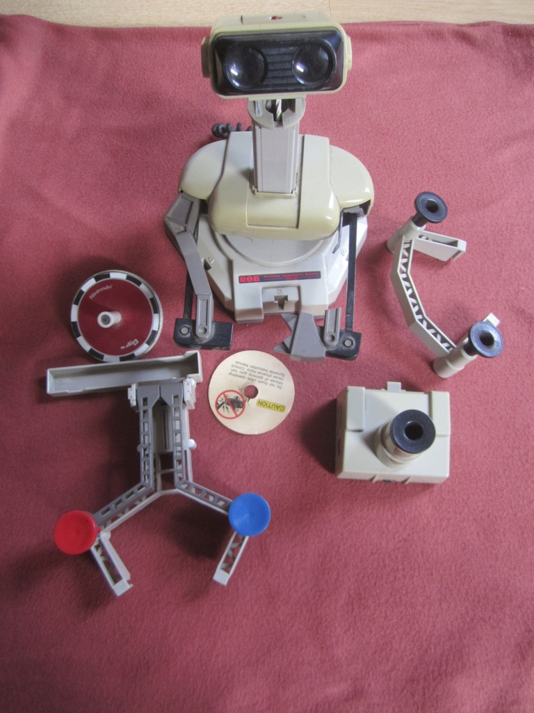 Oryginalny Robot R.O.B Nintendo NES Robotic Operating Buddy na cześci ...