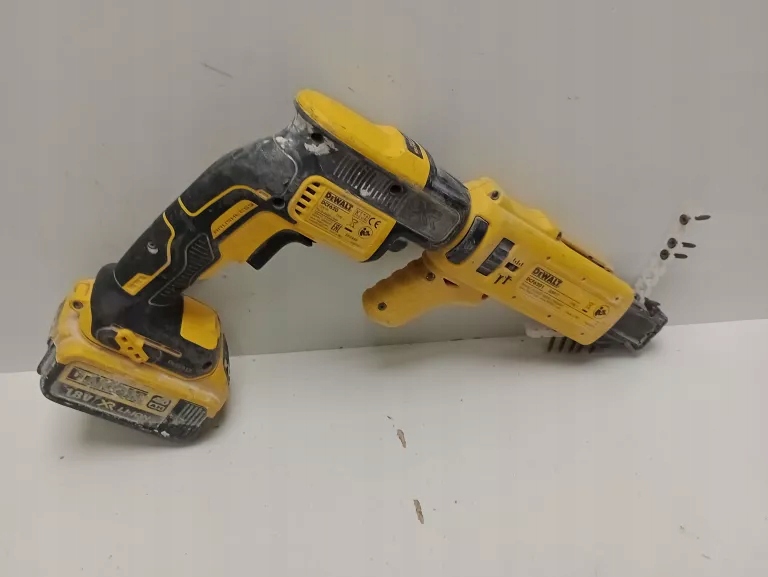 WKRĘTARKA DEWALT DCF620 18V + MAGAZYNEK DO WKRĘTÓW GK DCF6202 + AKU ...