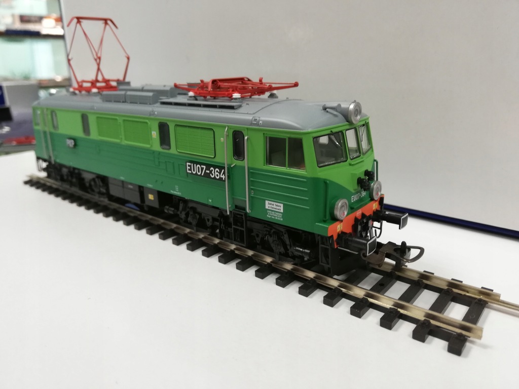 PIKO Lokomotywa EU07-364 PKP trapez NOWOŚĆ 2020 - 8987653781 - oficjalne archiwum Allegro
