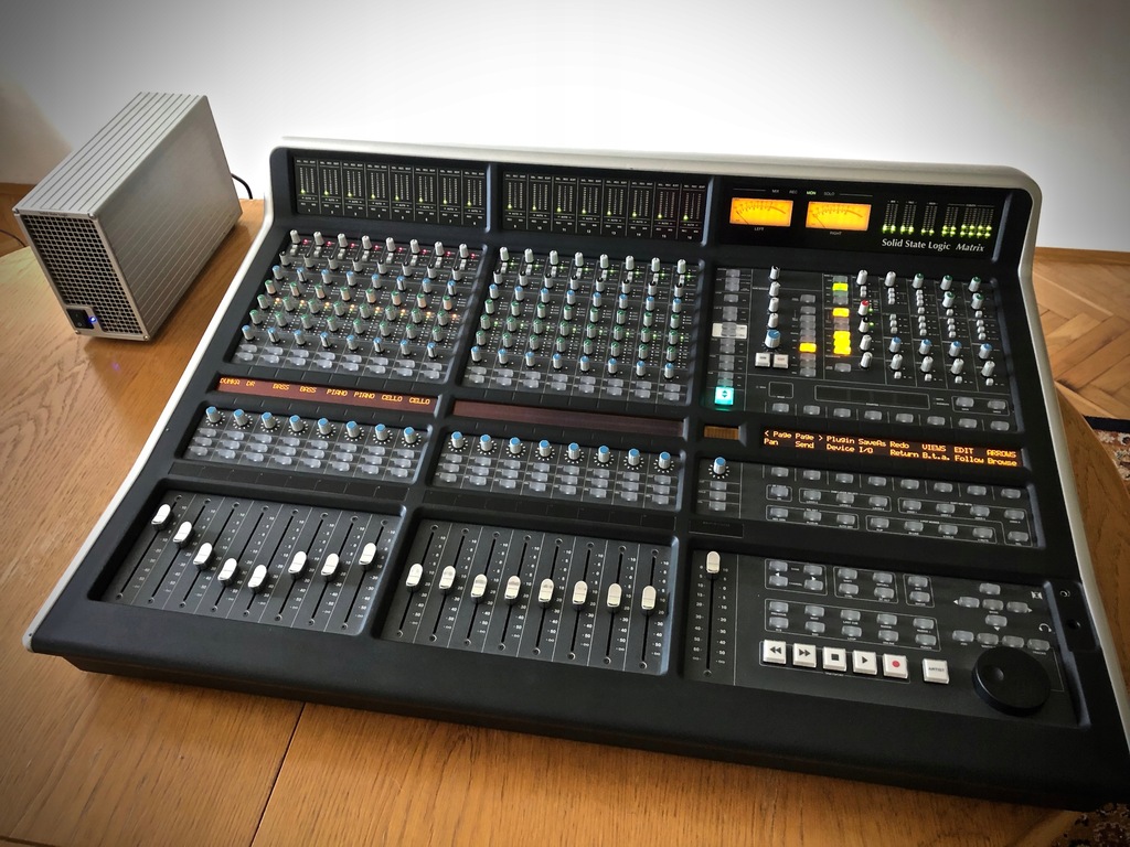 Solid State Logic Matrix 2 konsoleta do studia - 8457927096 - oficjalne ...