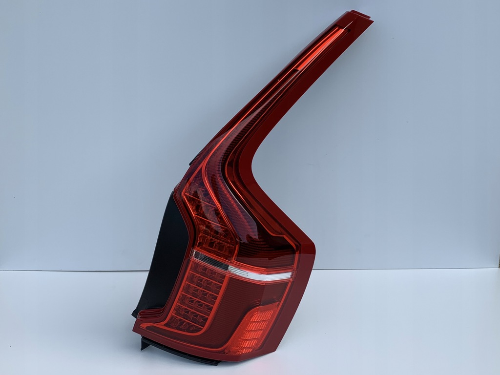 Volvo XC90 2015-2021 lampa prawa tył LED 32228827 - 11004786308 ...