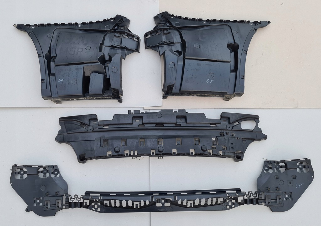 BMW 5 G30 M5 F90 ŚLIZG ZDERZAKA LEWY TYŁ M-PAKIET - 13055526175 ...