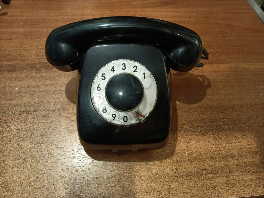 TELEFON aparat telefoniczny RWT na tarczę z PRL - 11591981726 ...