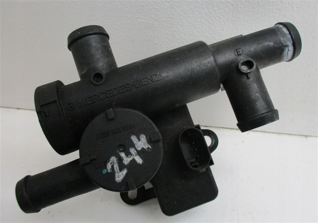 POMPKA OBIEGU WODY MERCEDES VITO W639 A0028308584 - 13021603250 ...