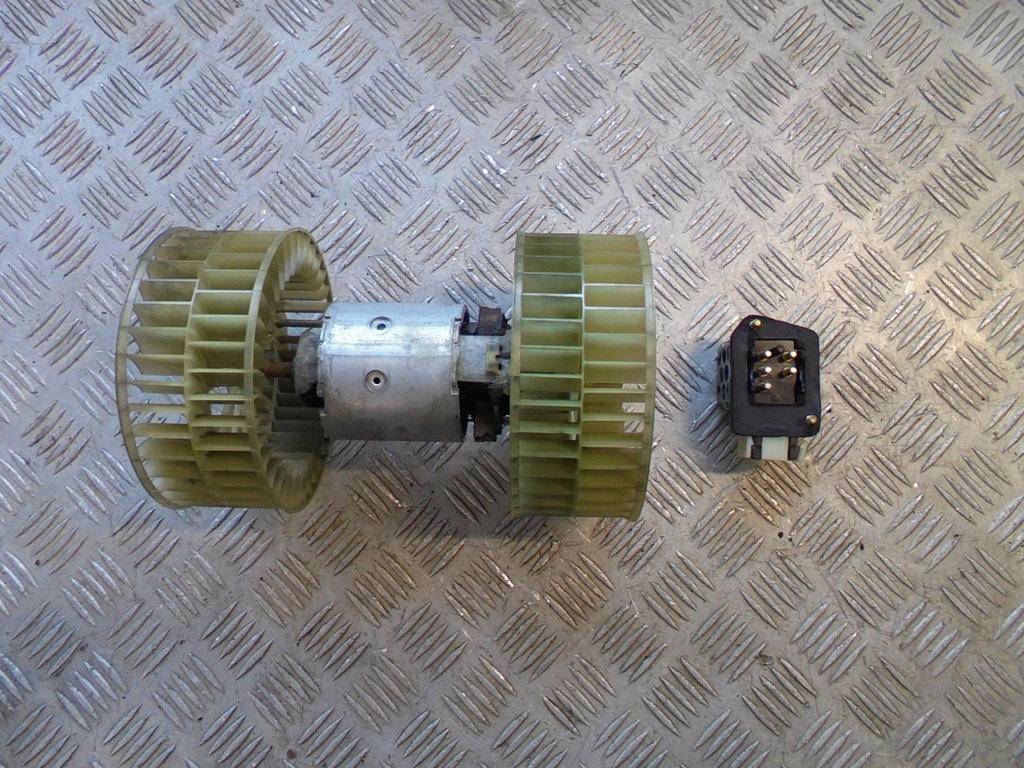 DMUCHAWA REZYSTOR 0130111011 MERCEDES W124 - 8957790080 - oficjalne ...