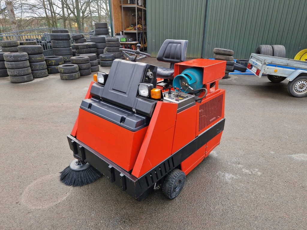 ZAMIATARKA HAKO JONAS 1100 GAZ SZCZOTKA 878 GODZIN - 13156090402 - oficjalne archiwum Allegro