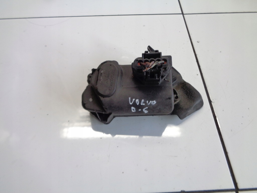 VOLVO 2.4 D5 NASTAWNIK KOLEKTORA 730757452 - 13595522874 - oficjalne ...