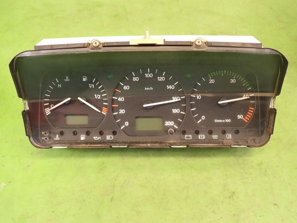 Licznik zegary VW TRANSPORTER T4 1.9 D 98r - 13912876341 - oficjalne ...