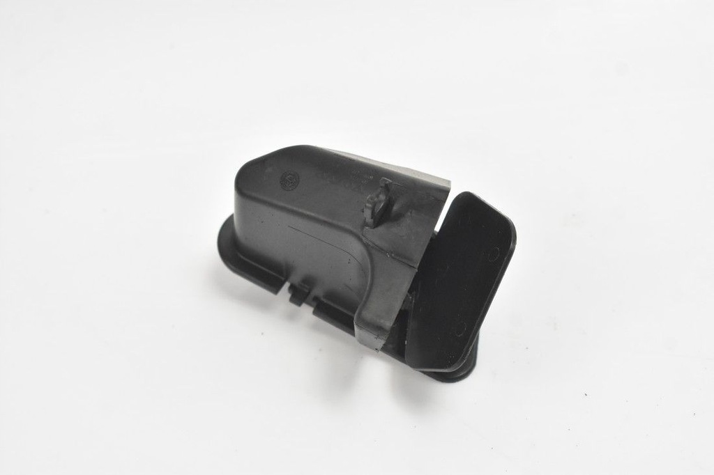 ODPŁYW WODY PODSZYBIA LEWY 31353778 VOLVO V60 II - 12400794858 ...