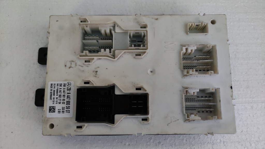 Mercedes V 447 Vito SAM skrzynka BIS 4479005907 - 11880248138 ...