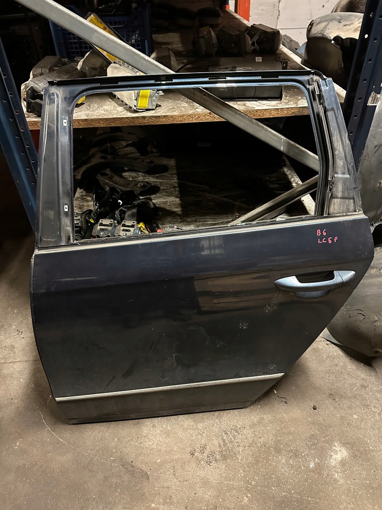 VW PASSAT B6 KOMBI LC5F DRZWI LEWE TYLNE KOMPLETNE - 15117060117 ...