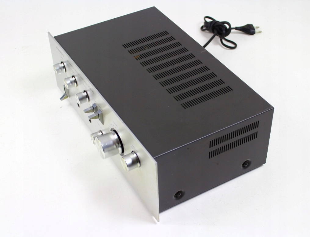 Купить Усилитель Sanyo DCA 20: отзывы, фото и характеристики на Aredi ...