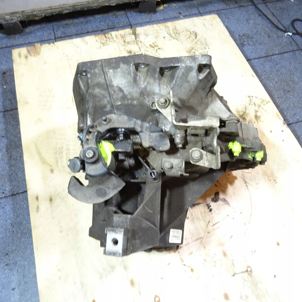 FORD FOCUS MK3 1.0EB SKRZYNIA BIEGÓW CV6R-7002-PE - 13487833634 - oficjalne archiwum Allegro