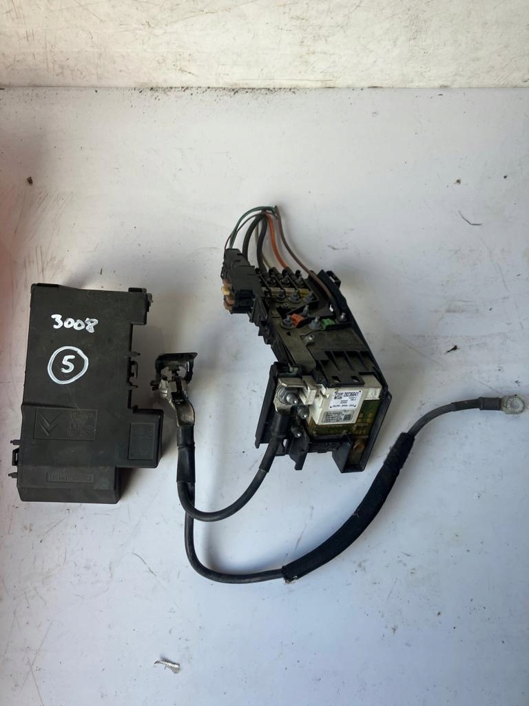 MODUŁ NAPIĘCIA AKUMULATORA 3008 28236841 - 14340211073 - oficjalne ...