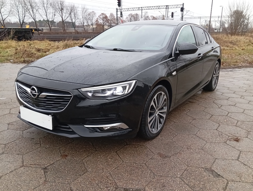 OPEL INSIGNIA B Grand Sport (Z18) 2.0 CDTi 4x4 (68) 210 KM Faktura Vat ...